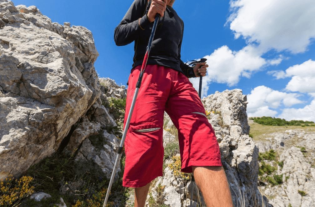 Popular Recommendations When Buying Hiking Clothes – Light Hiking Gear